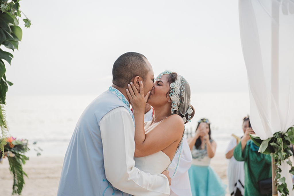 10 Most Precious Photos You MUST Capture On Your Wedding Day ...