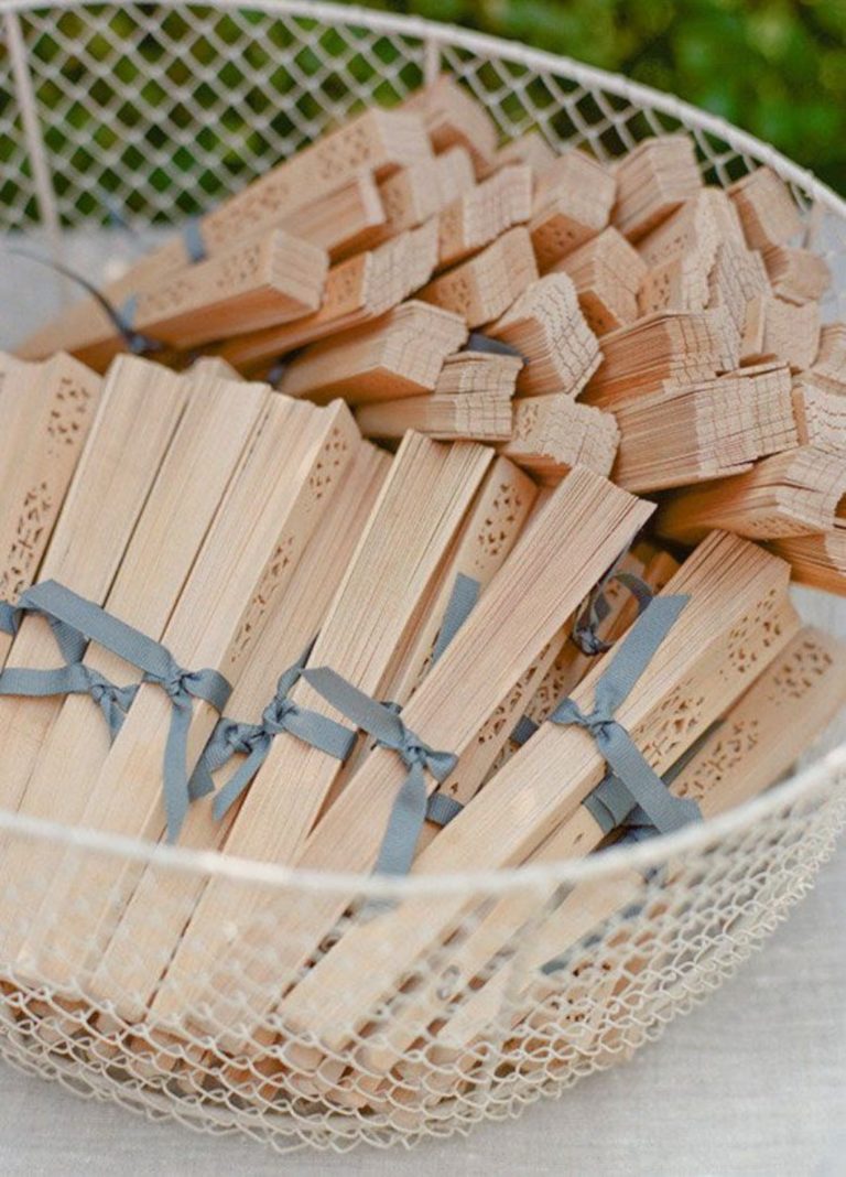10 Practical Wedding Favours That Your Guests Will Thank You For ...