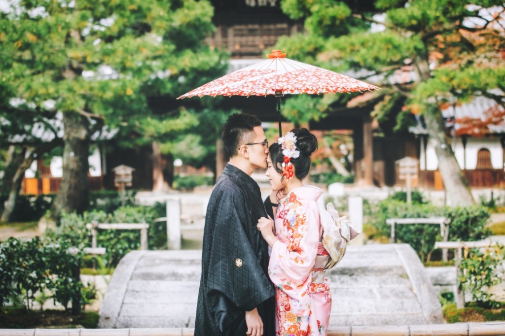 5 Kimono Colours That Look So Amazing In Photos, You Won't Want To Take ...