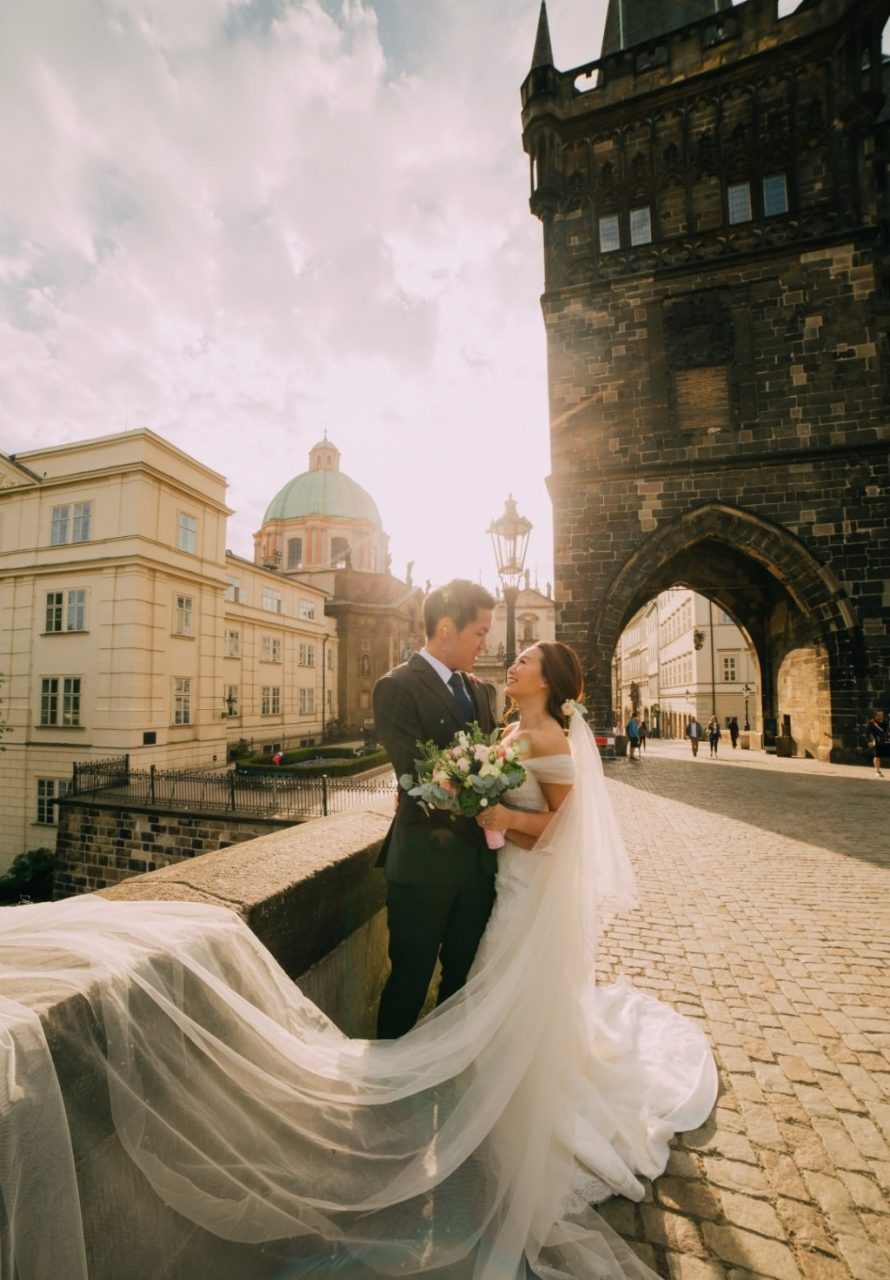 10 Places To Shoot In Prague For Fairytale-Like Wedding Photos ...