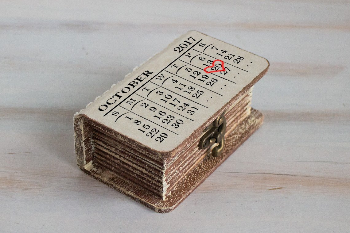 15 Unique and Personalised Wedding Ring Holders from Etsy ...