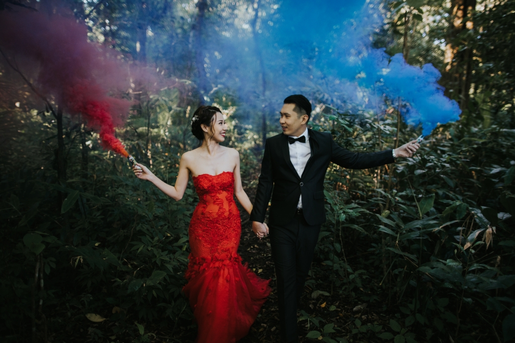 Choosing the Right Gown and Suit for your Wedding Photos ...