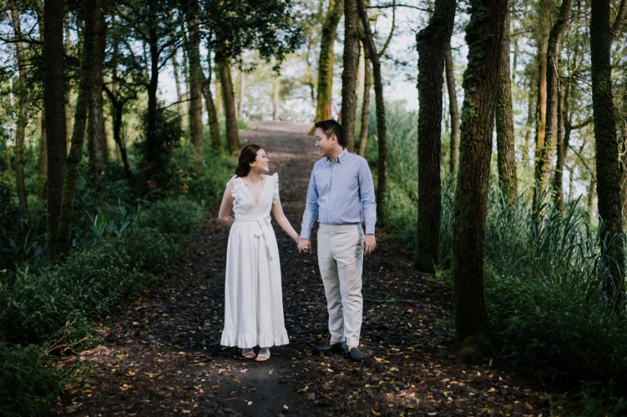 Casual Couple Photoshoot Outfits to Match Your Location ...